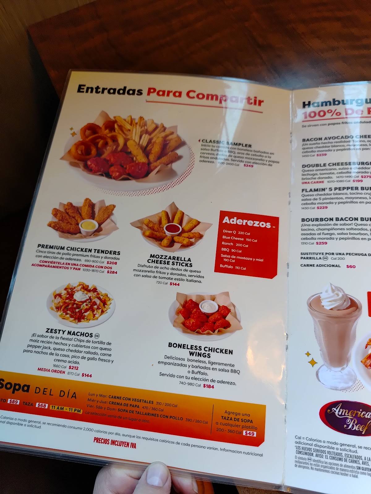 Menu at Denny's restaurant, Silao