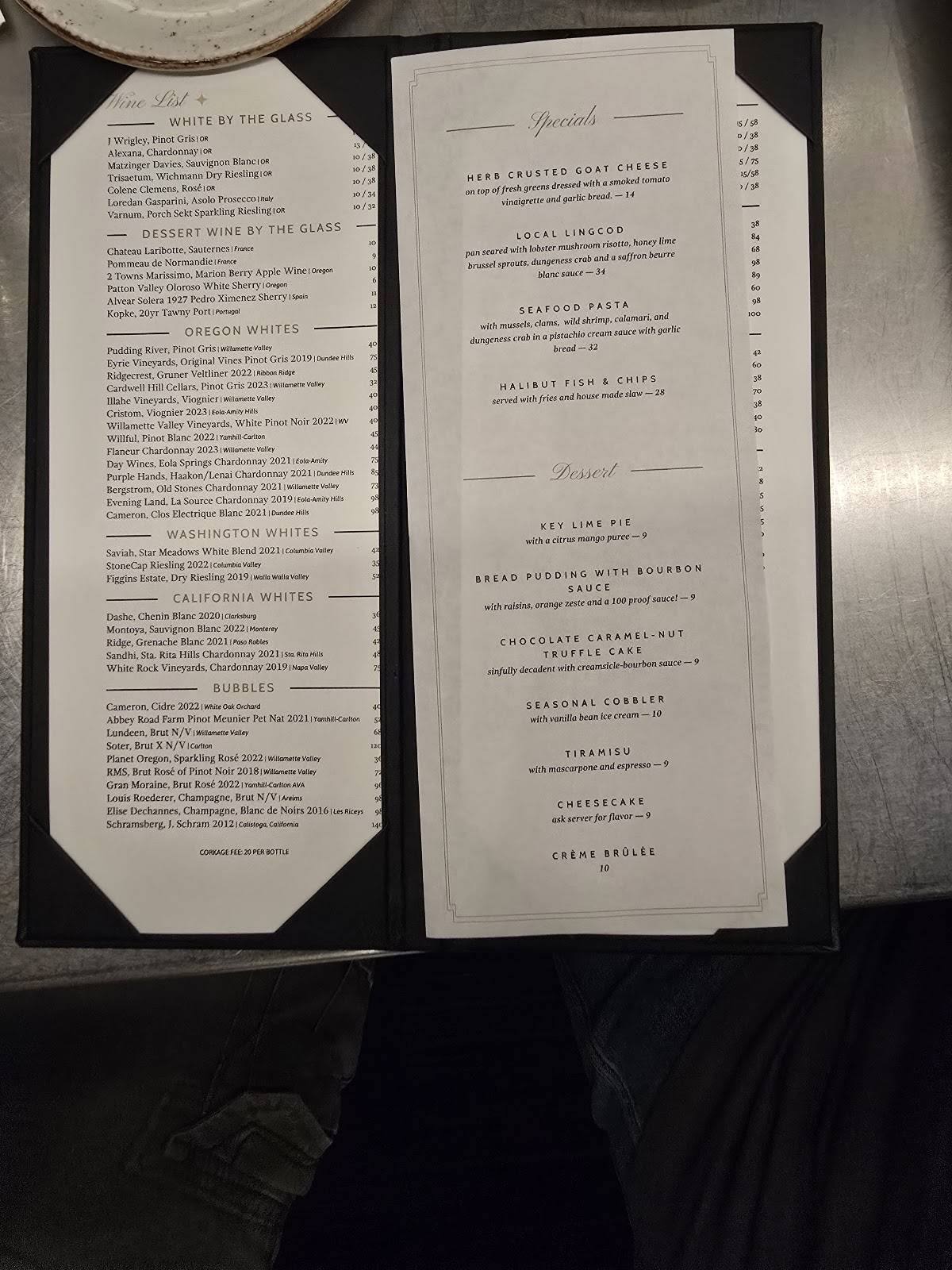 Menu at Tidal Raves Seafood Grill restaurant, Depoe Bay