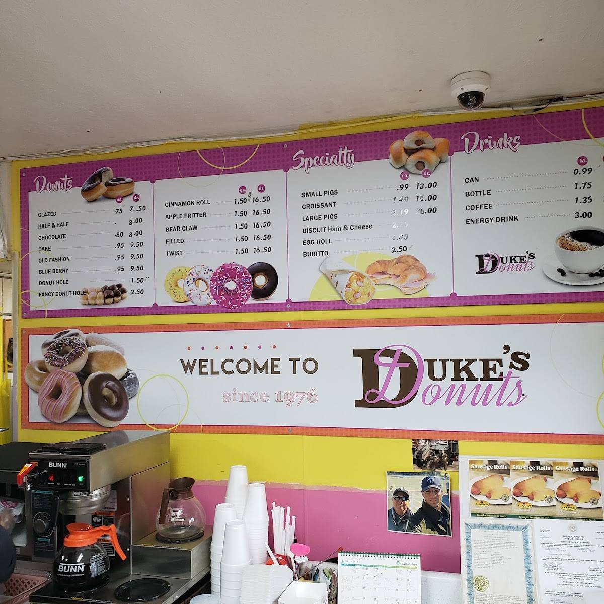 Menu at Duke's Donuts, Fort Worth