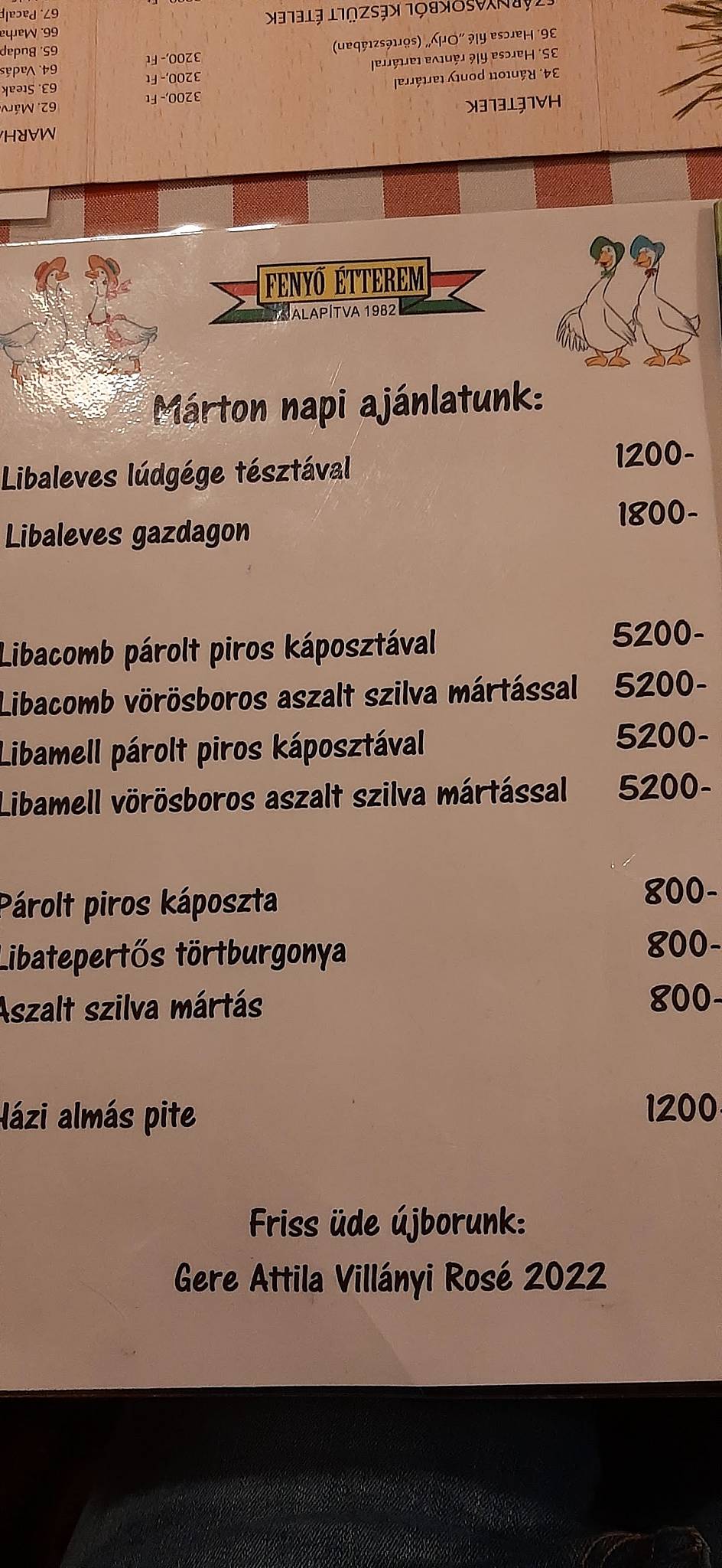 Menu at Fenyő Vendéglő restaurant, Budaörs