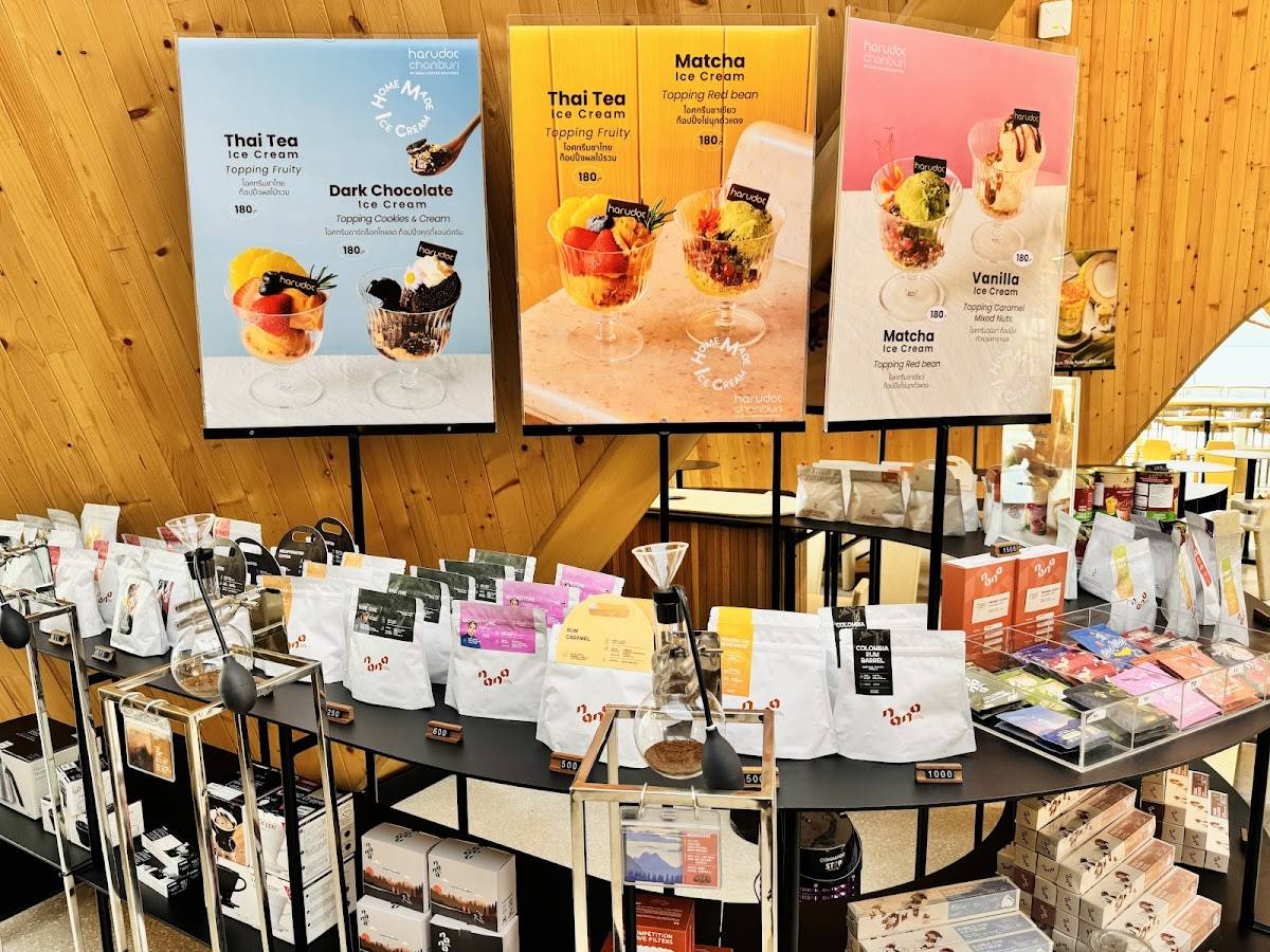 Carta del café Harudot Chonburi by Nana Coffee Roasters, Bang Pla Soi