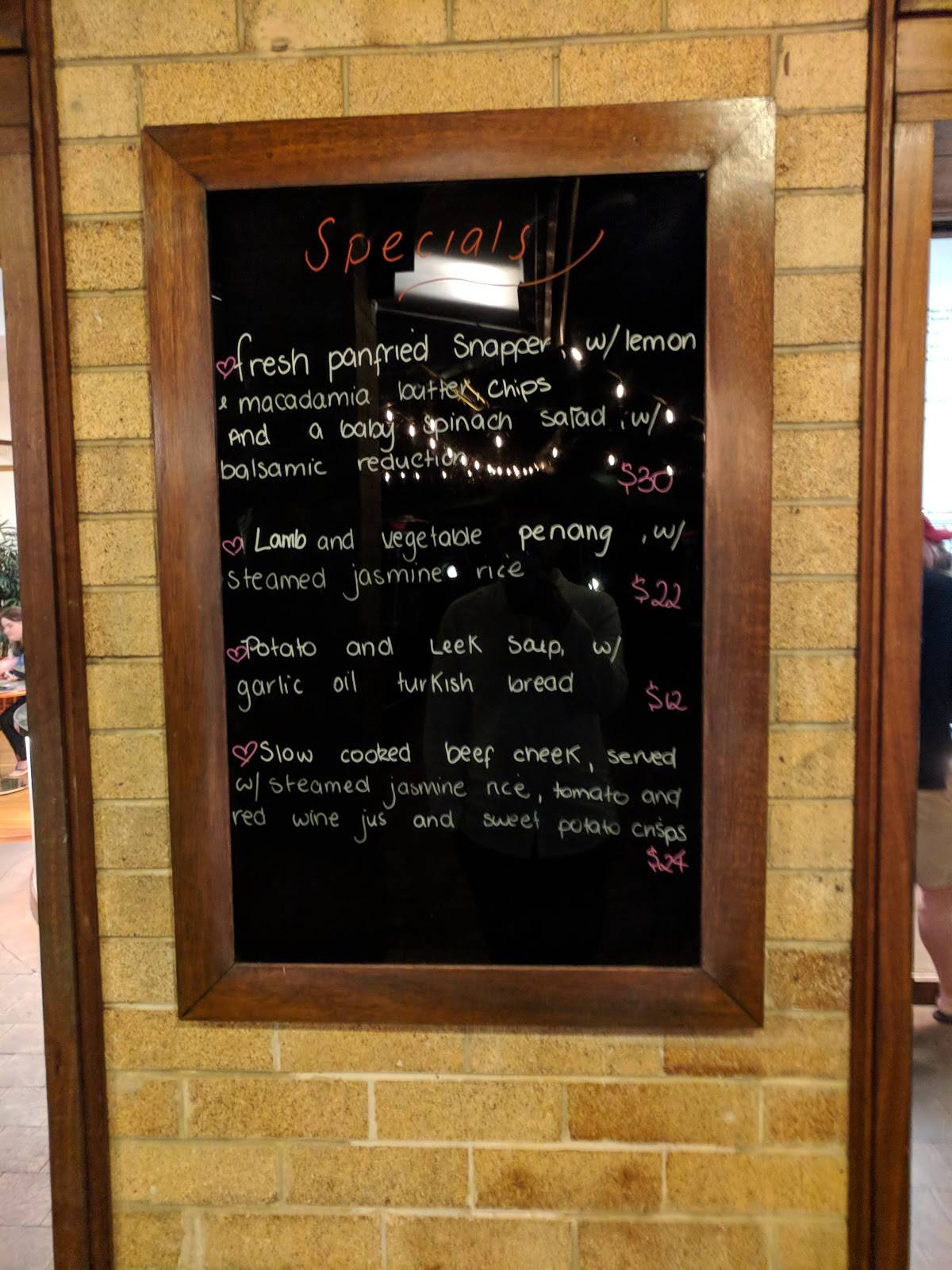 Menu at Hotel Brunswick pub & bar, Brunswick Heads