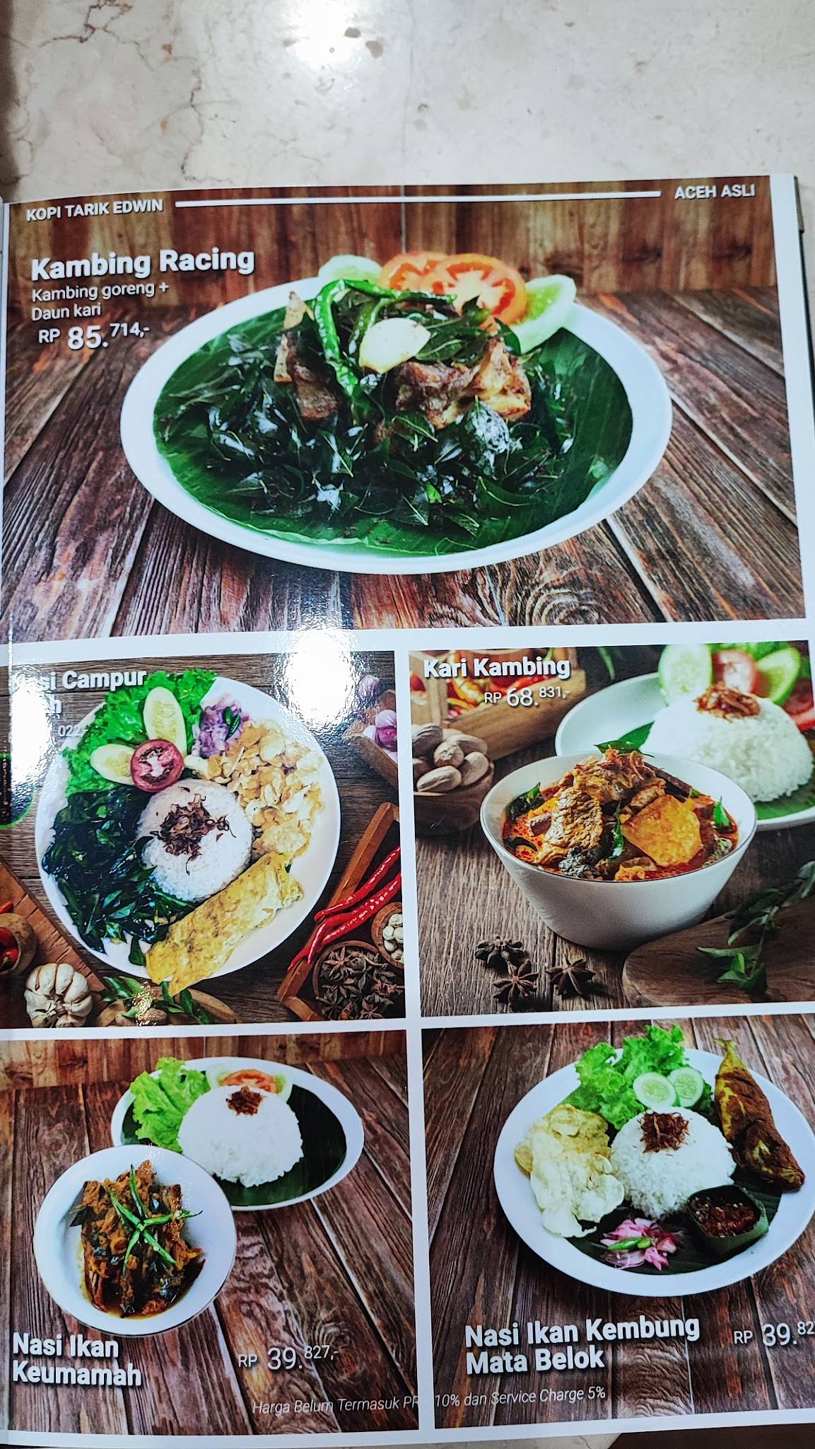 Menu at Kopi Tarik Edwin restaurant, East Jakarta
