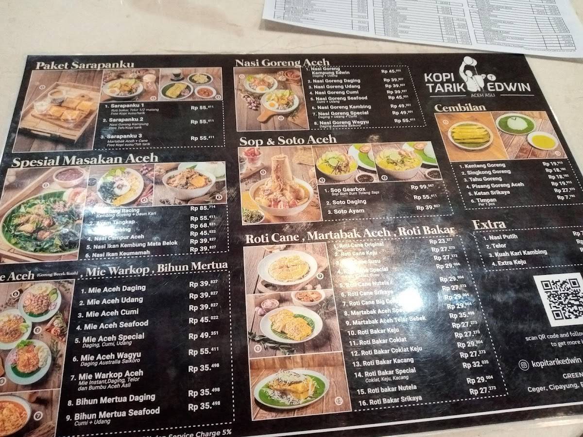 Menu at Kopi Tarik Edwin restaurant, East Jakarta