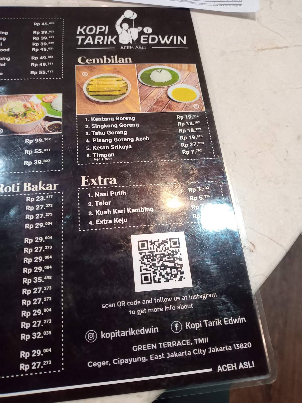 Menu at Kopi Tarik Edwin restaurant, East Jakarta
