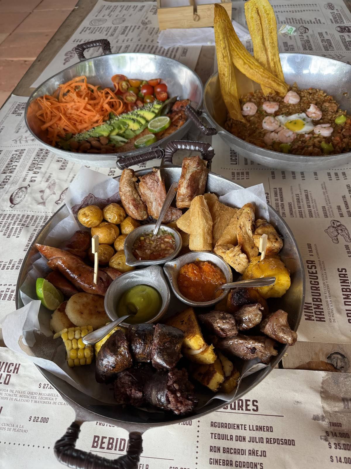 Menu at LA TOPIA restaurant, Villavicencio