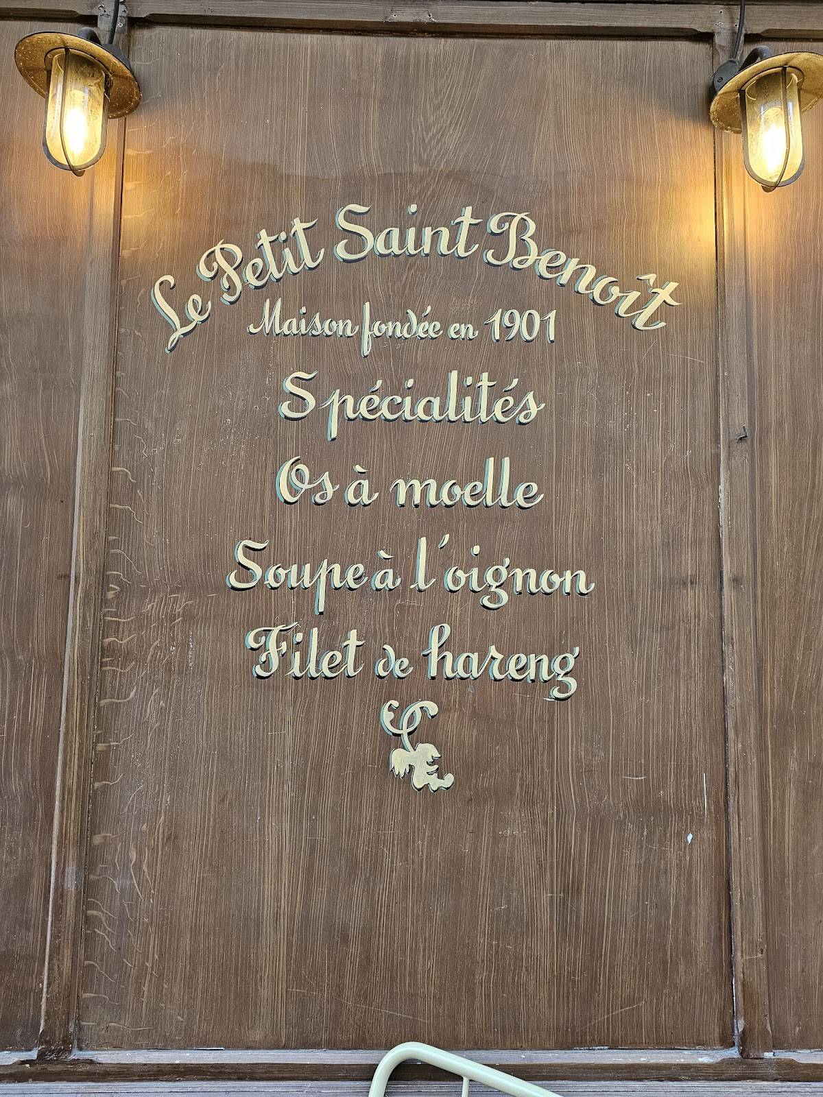 Menu au Le Petit Saint-Benoit restaurant, Paris, 4 Rue Saint-Benoît