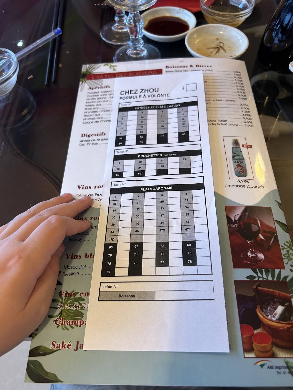 Menu au Chez Zhou restaurant, Longjumeau, 32 Rue Maurice