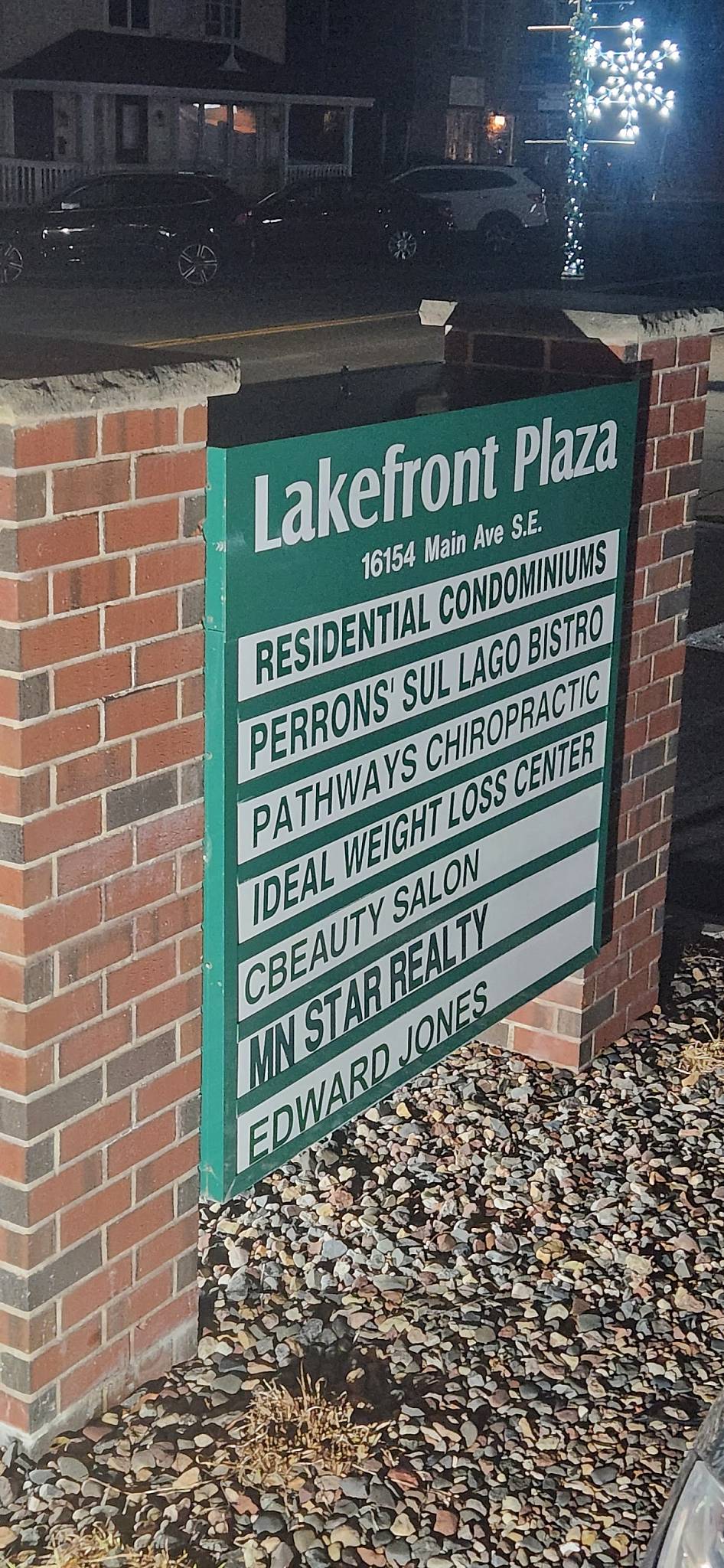Menu at Perron's Sul Lago pub & bar, Prior Lake
