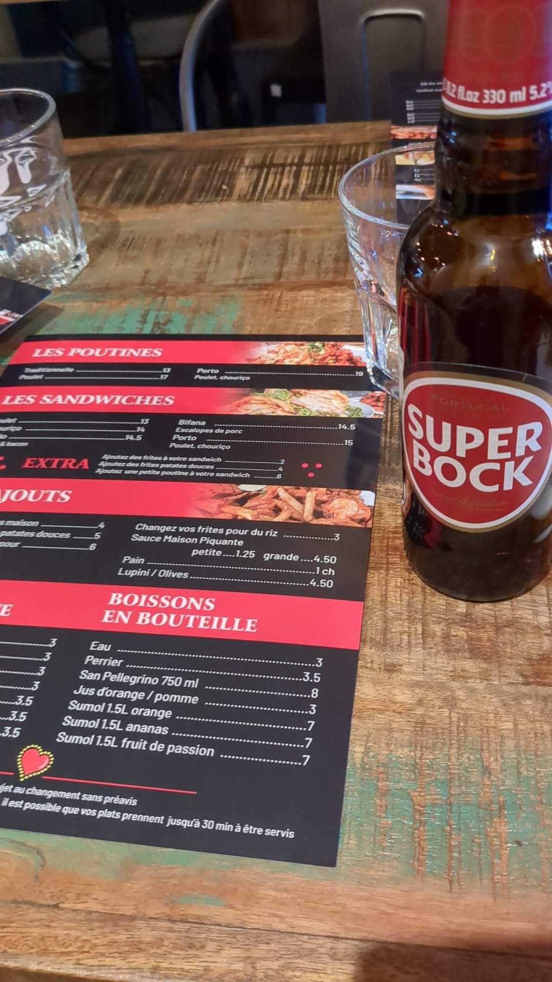 Menu au Porto Poulet restaurant, Montréal, Rue Fleury E