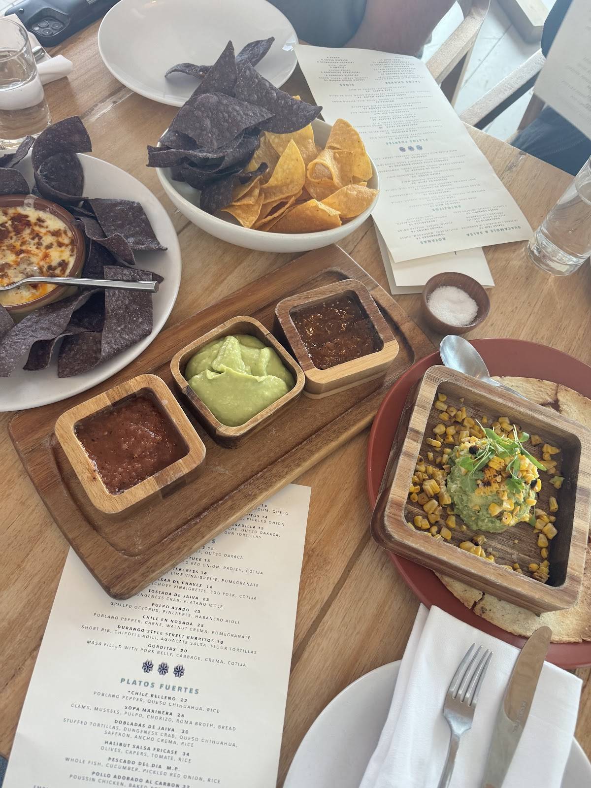 Menu at El Encanto pub & bar, Kirkland