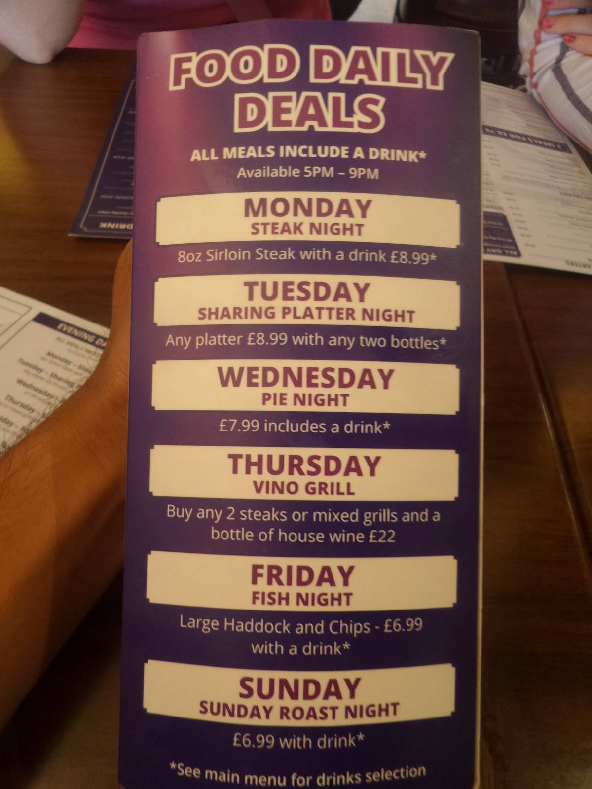 Menu at The Apollo pub & bar, Bridlington
