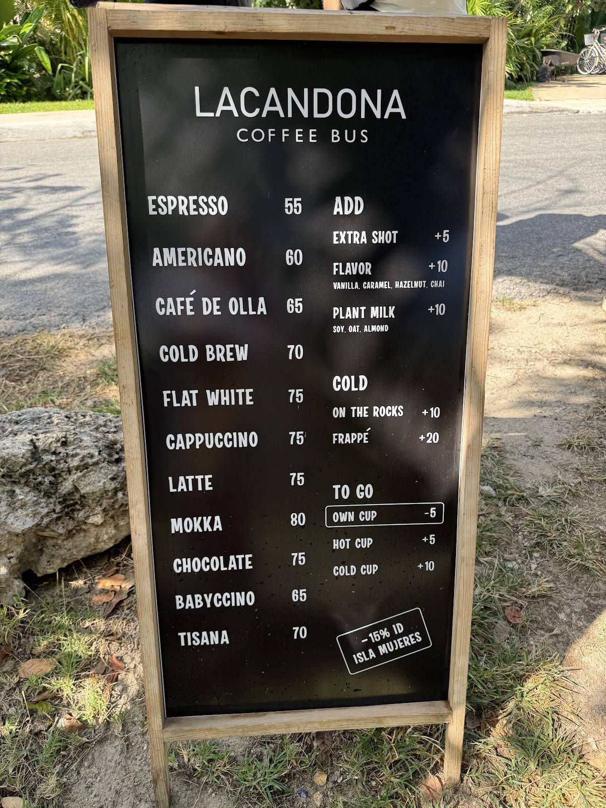 Menu at Lacandona Coffee Bus, Isla Mujeres