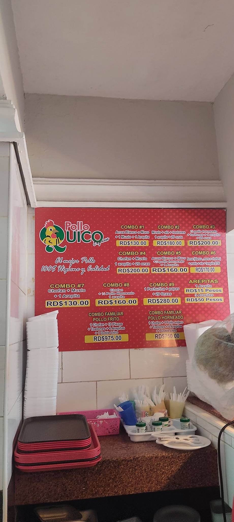 Carta del restaurante Pollo Quico, Santiago De Los Caballeros