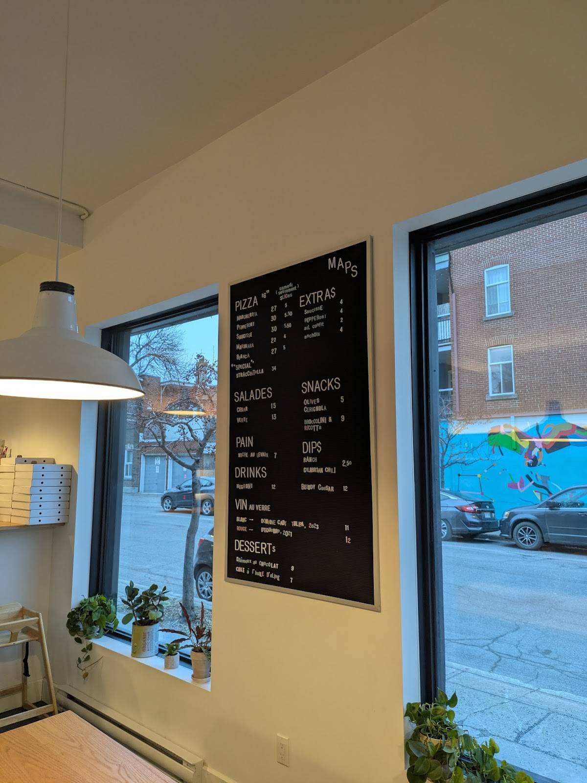 Menu au Maps pizza restaurant, Montréal