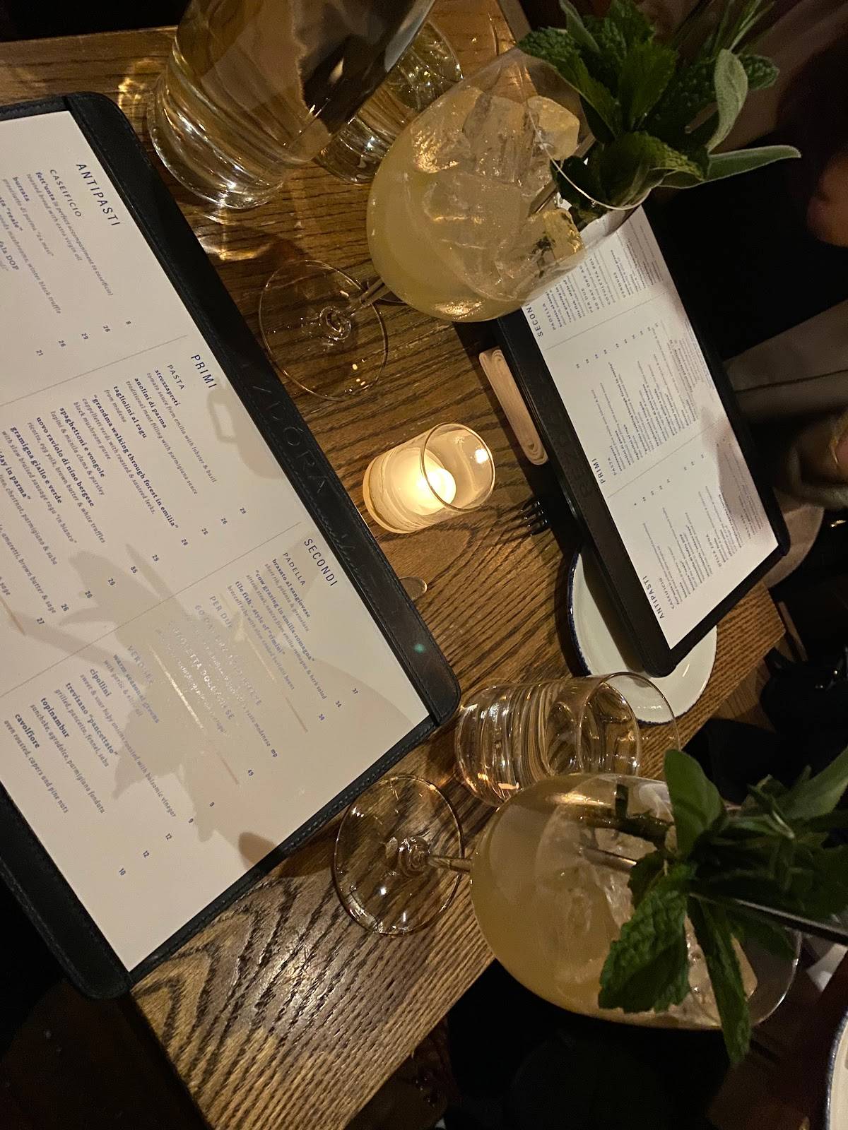 Menu at Rezdôra restaurant, New York City