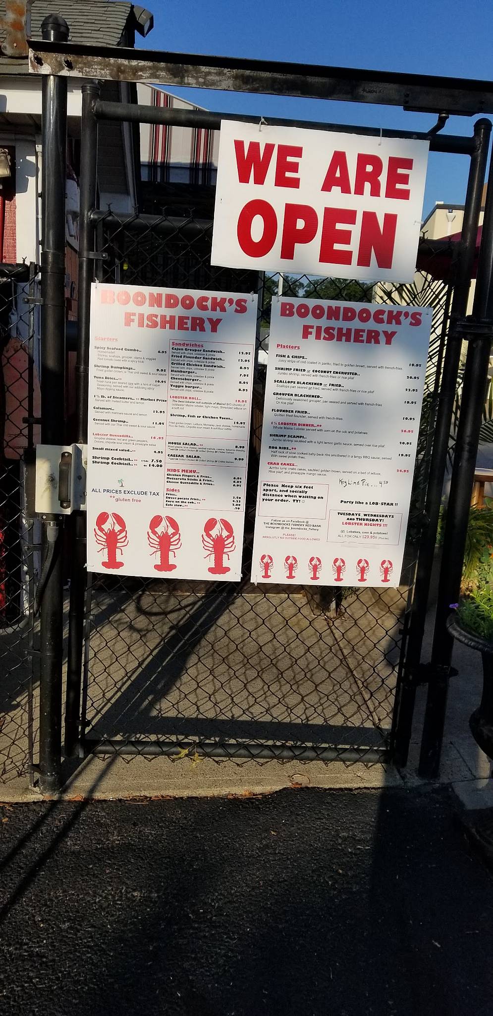 Menu at The BoonDocks Fishery restaurant, Red Bank