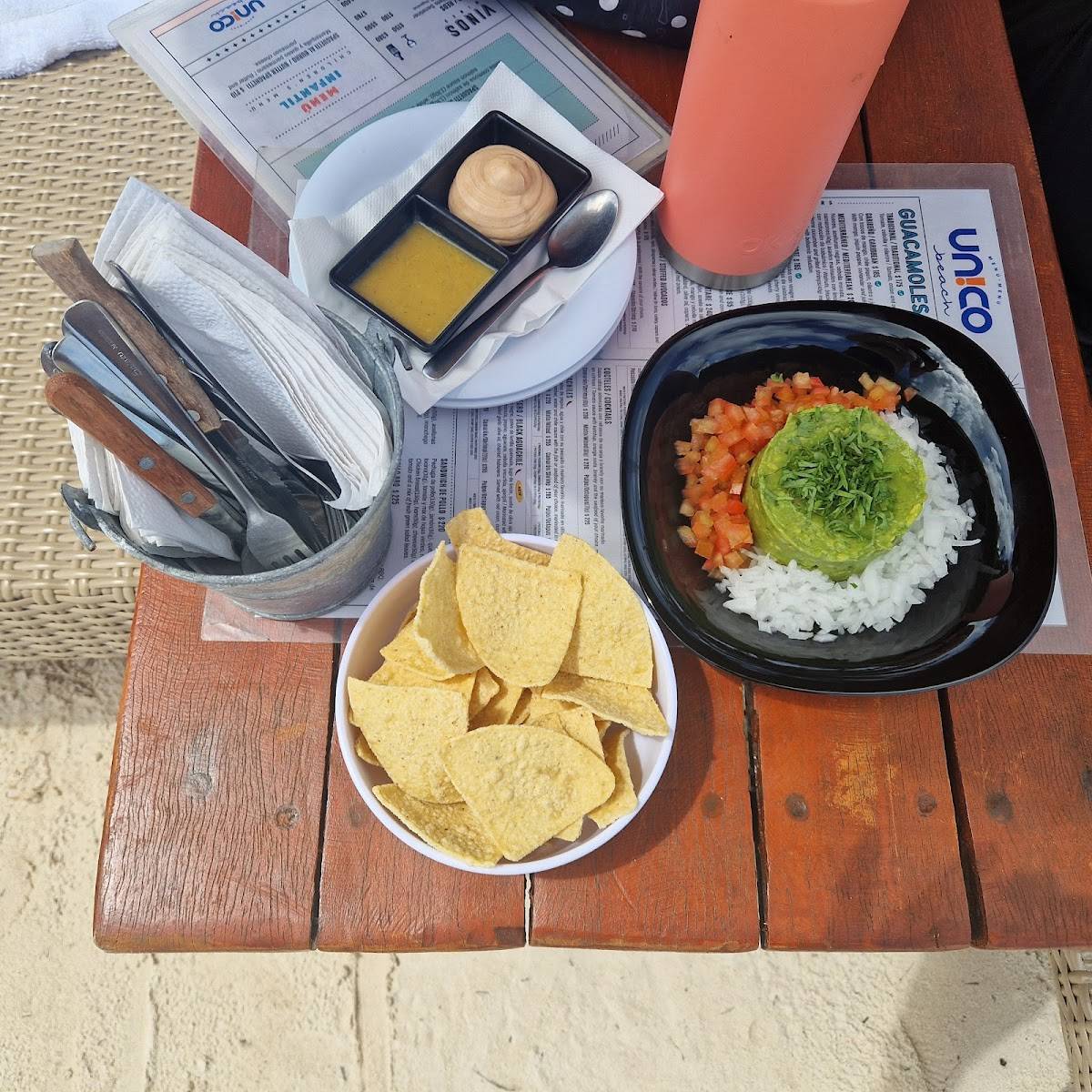 Carta del pub y bar Unico Beach, Puerto Morelos