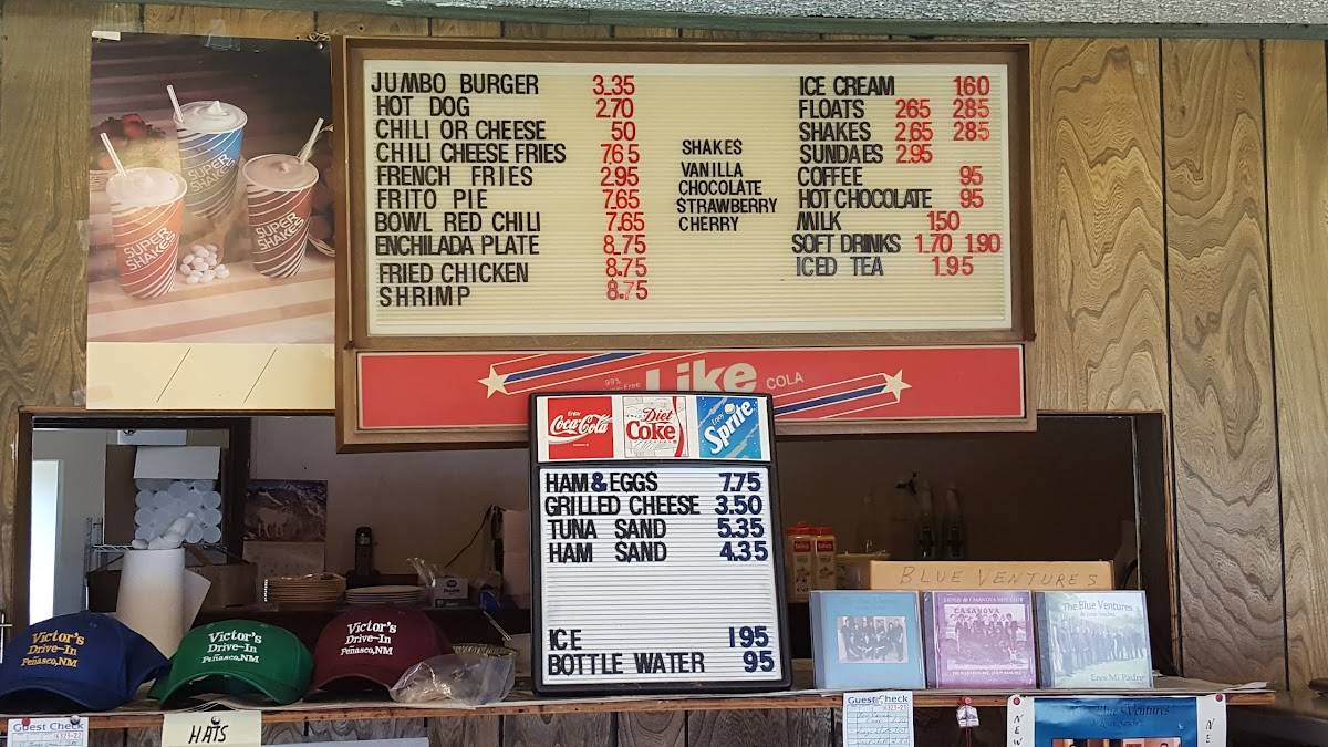Menu at Victor's Drive-In restaurant, Peñasco