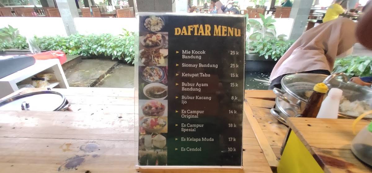 Menu at Warung Nasi Ampera Sentul restaurant, Cipambuan