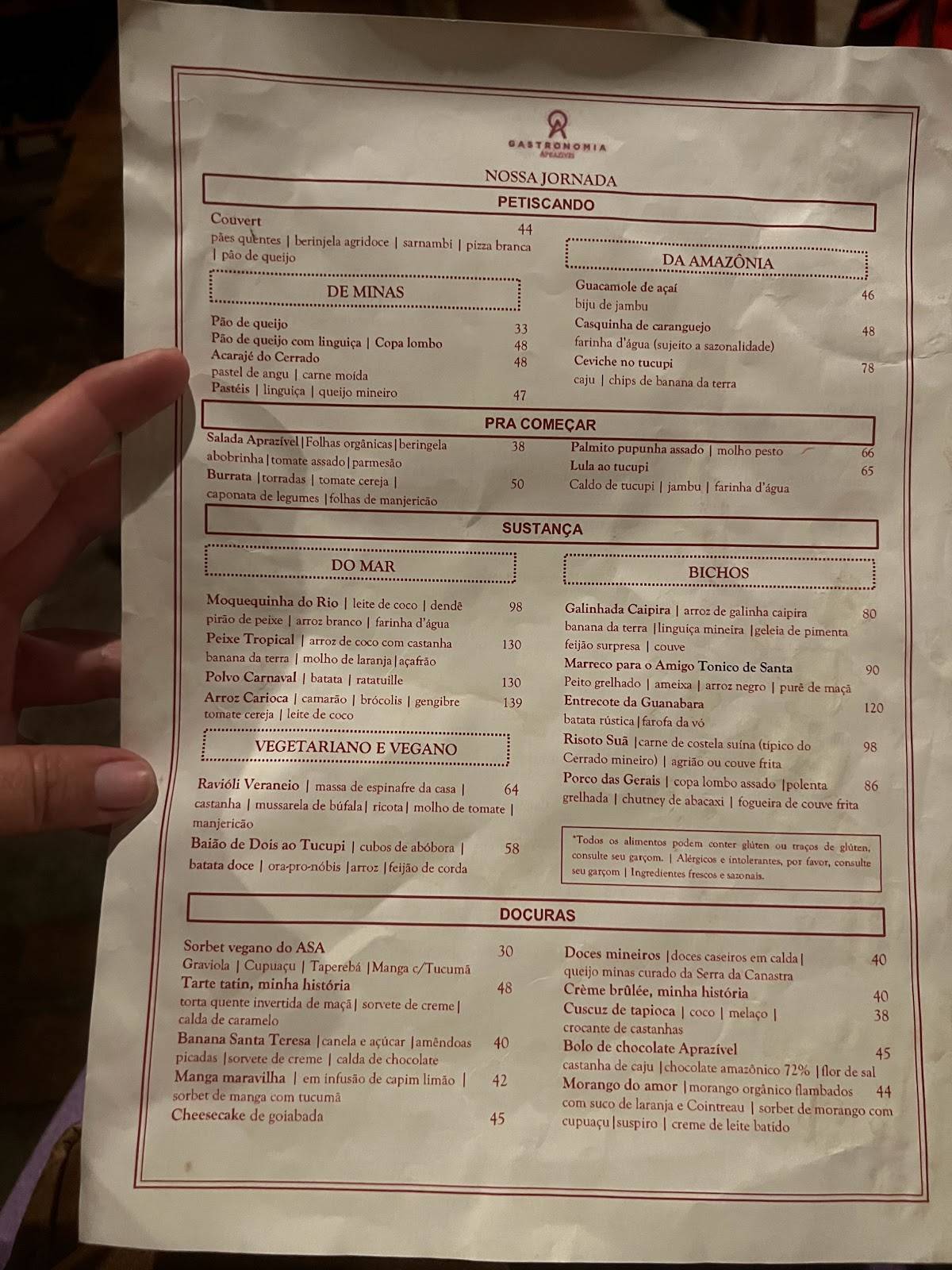 Menu em Aprazível restaurante, Rio de Janeiro