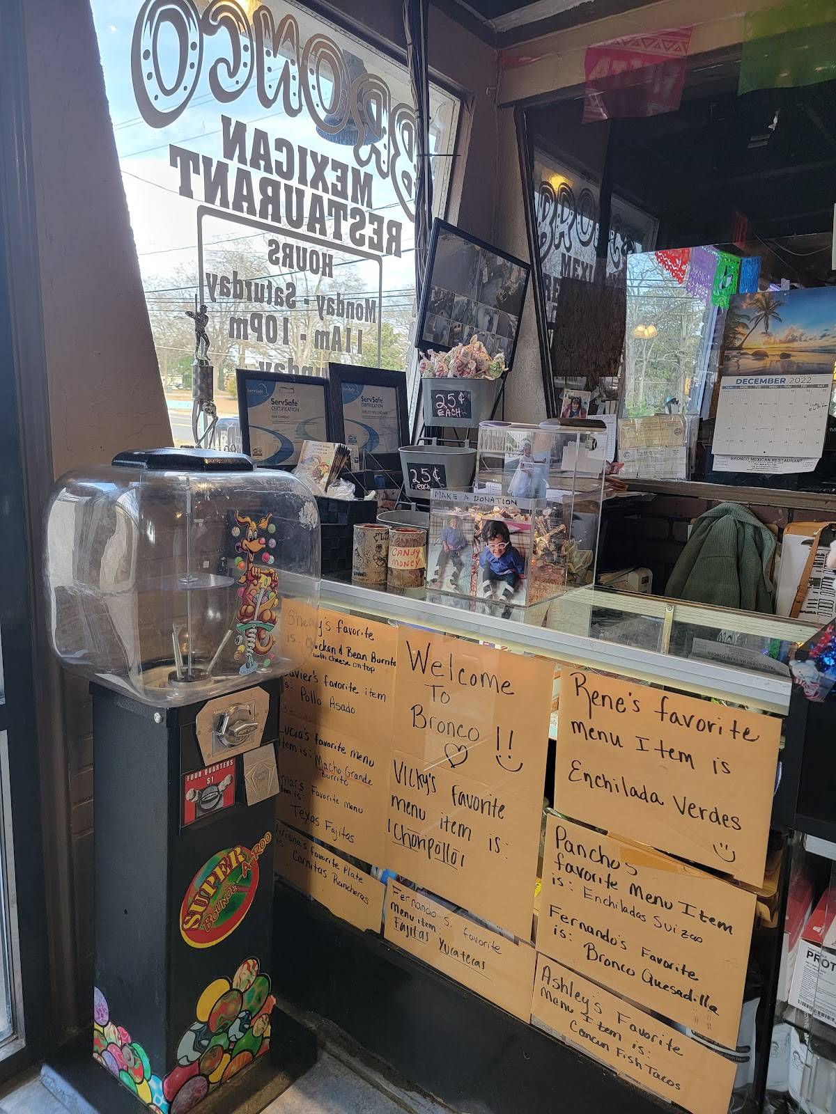 Menu at Bronco Mexican Restaurant - Inman, Inman