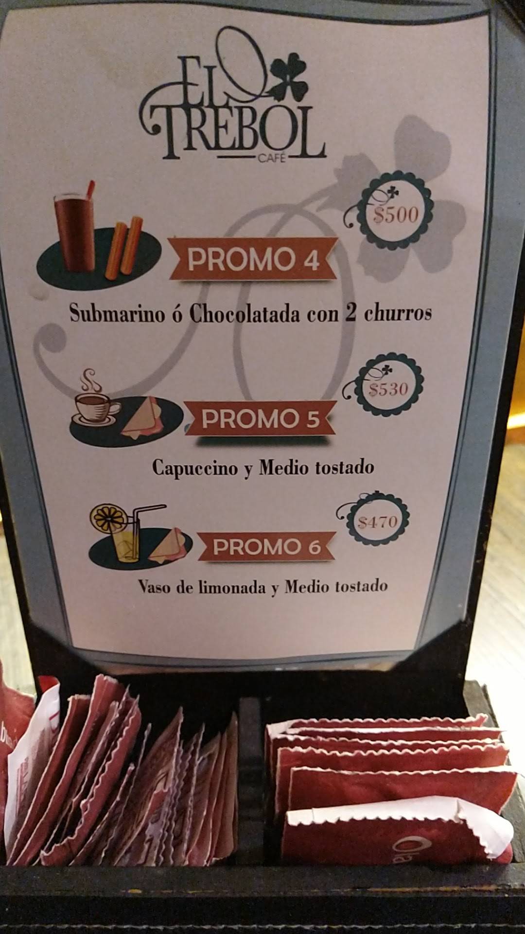 Menu at El Trébol cafe, Buenos Aires, Av. Angel Gallardo 401
