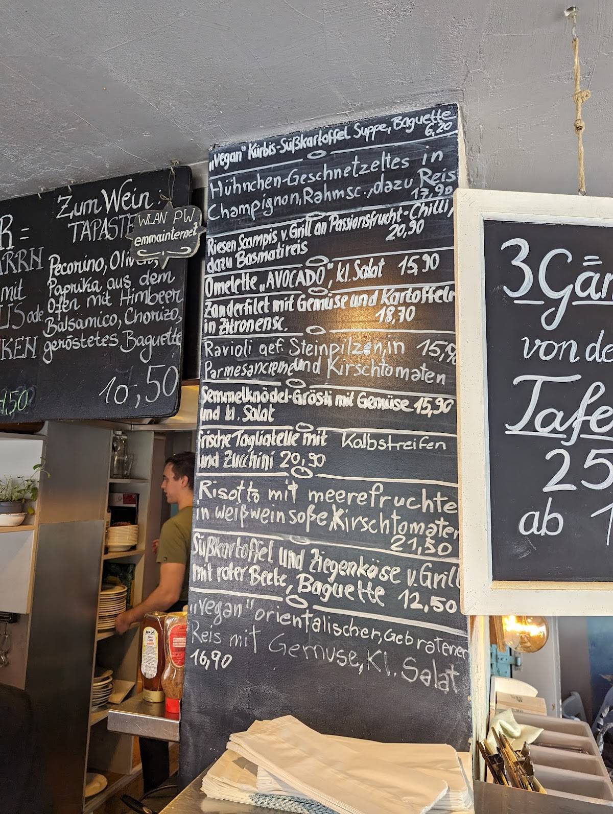 Speisekarte von Tante Emma Restaurant und Café, München