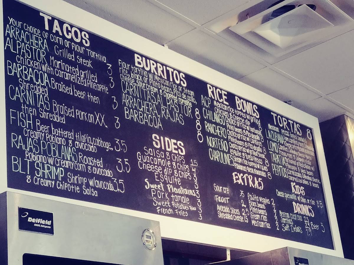 Menu at Chapulines Alcoa restaurant, Maryville