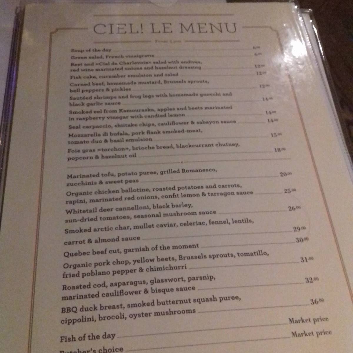 Menu au Ciel! Bistro Bar Tournant, Québec
