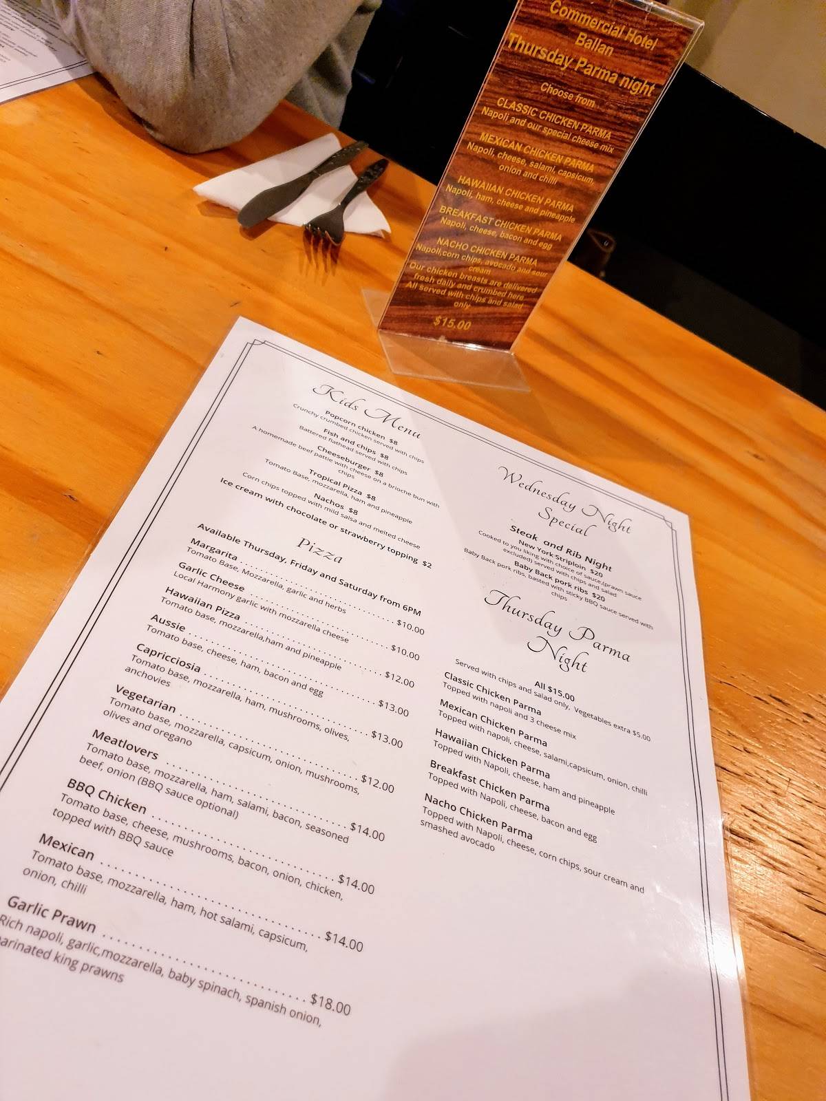 Menu at Commercial Hotel pub & bar, Ballan