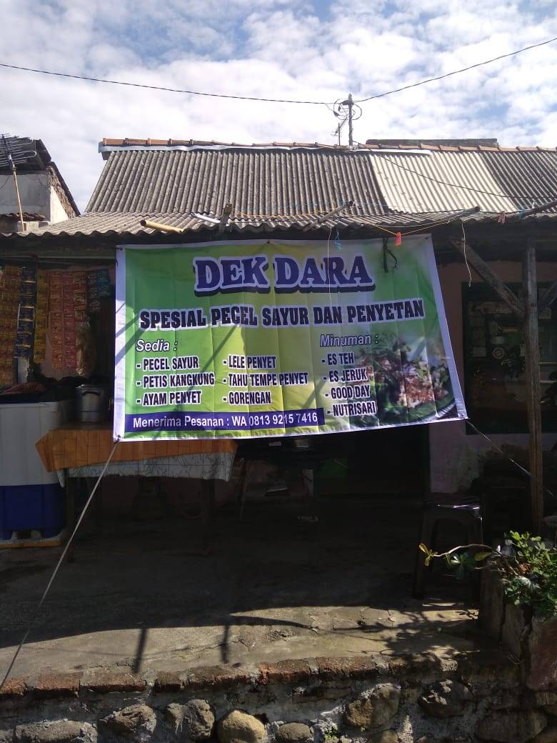 Carta del restaurante Dek Dara "Spesial Pecel Sayur dan Penyet", Semarang