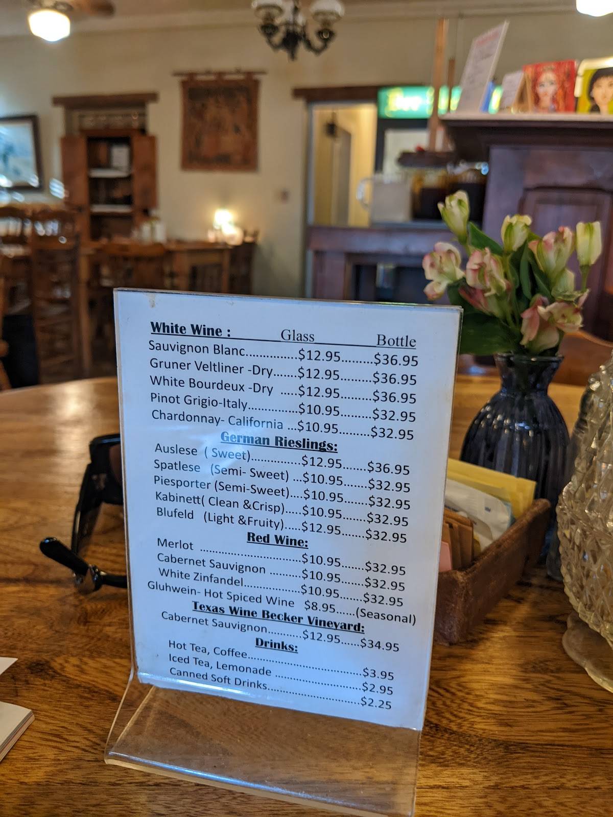 Menu at Der Lindenbaum pub & bar, Fredericksburg, 312 E Main St #4612