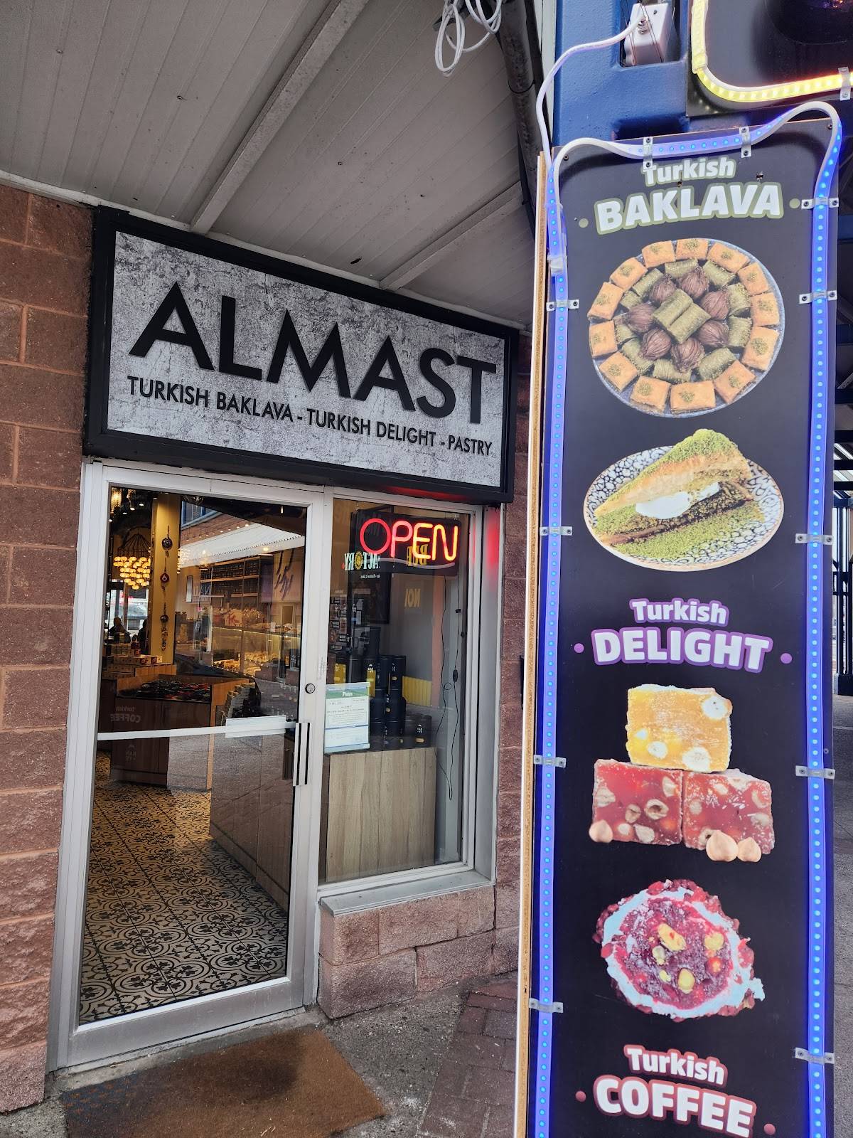 Menu au Almast Turkish Dessert desserts, Mississauga