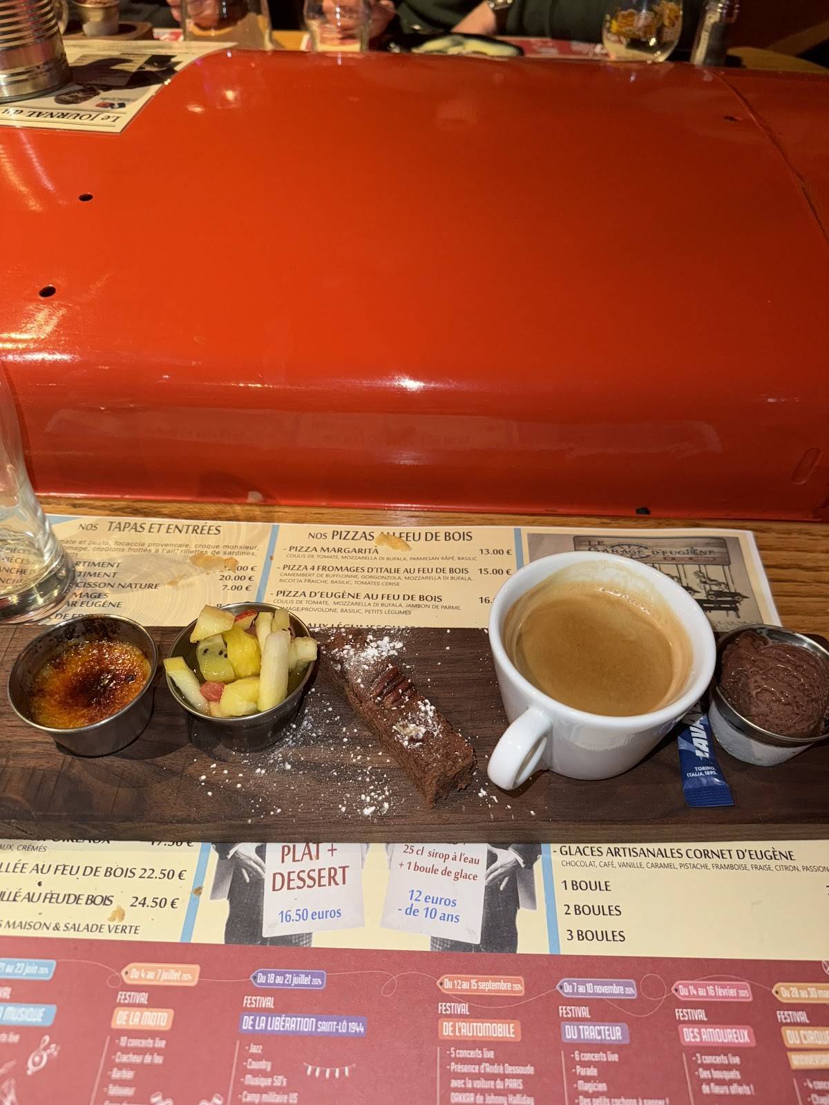 Menu at Eugène's Garage restaurant, Saint-Lô