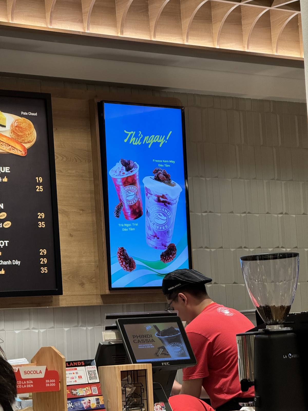 Menu at Highlands Coffee TTC Phan Thiết, Phan Thiet