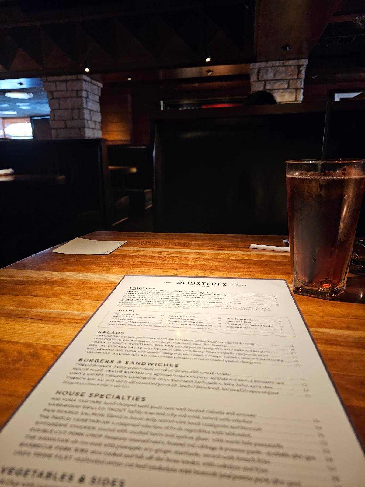 Menu at Houston's steakhouse, Irvine