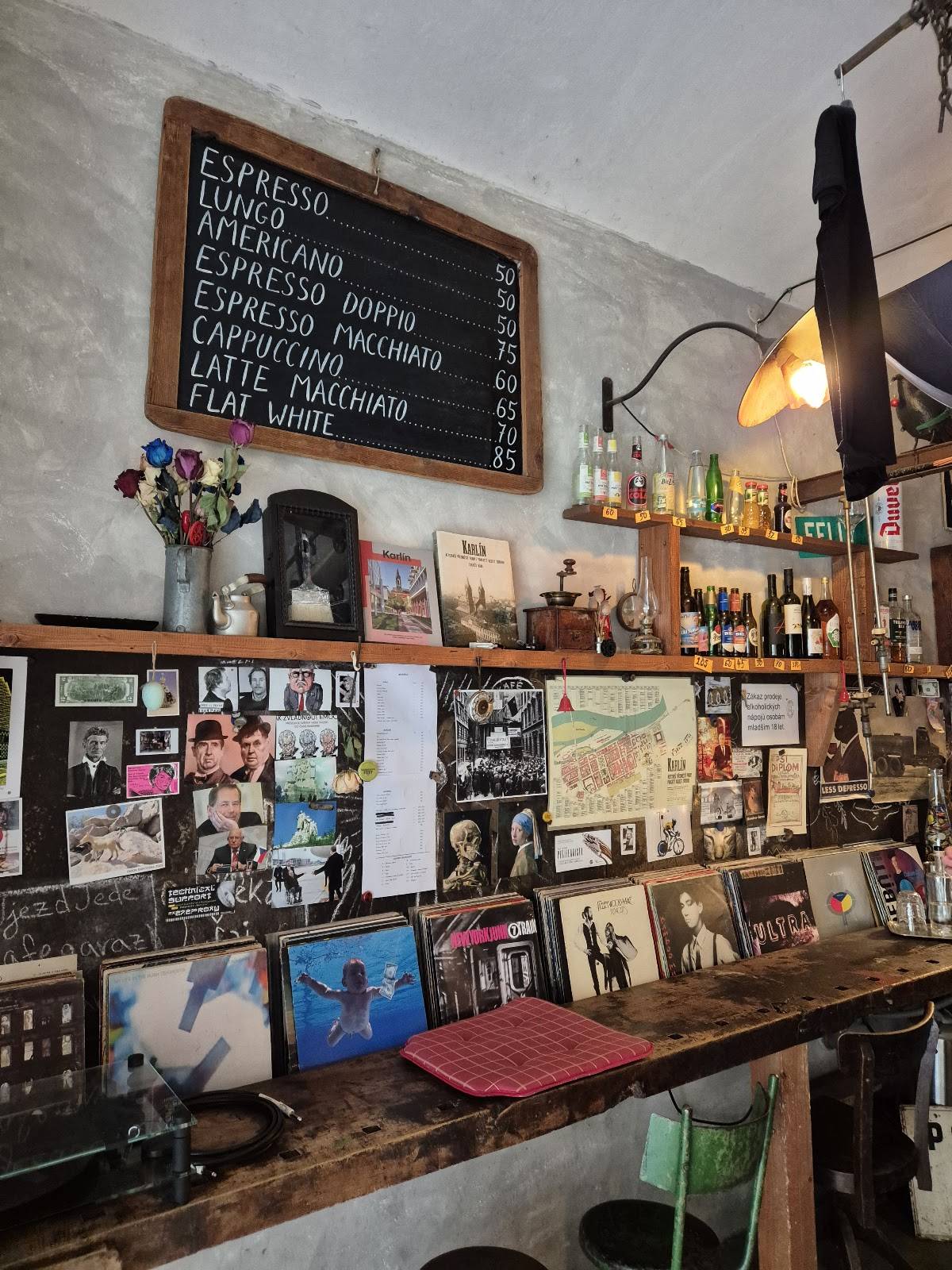 Menu at Kafé Garáž cafe, Prague, Thámova 2