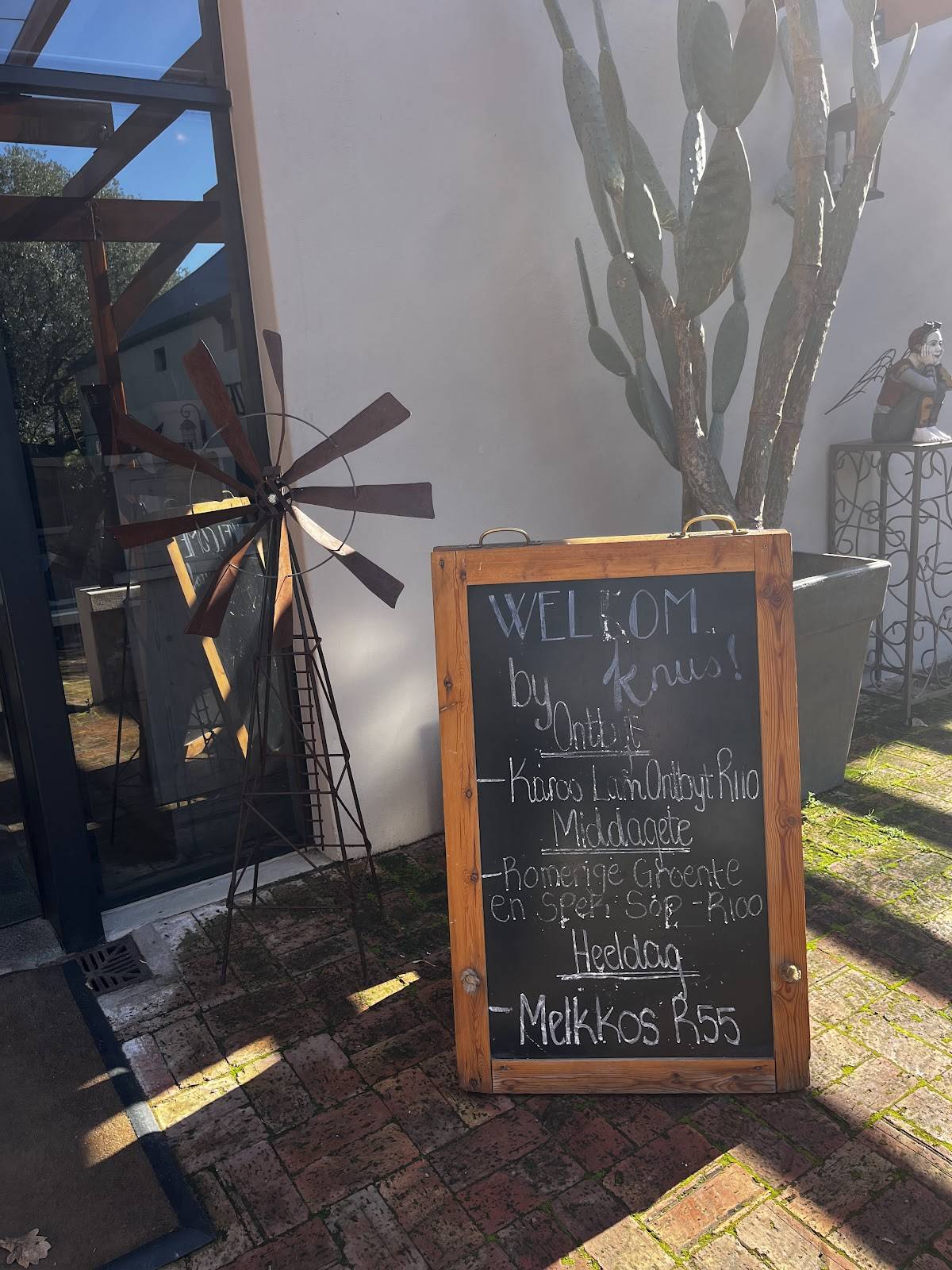 Menu at Knus Karoo Kombuis cafe, Paarl