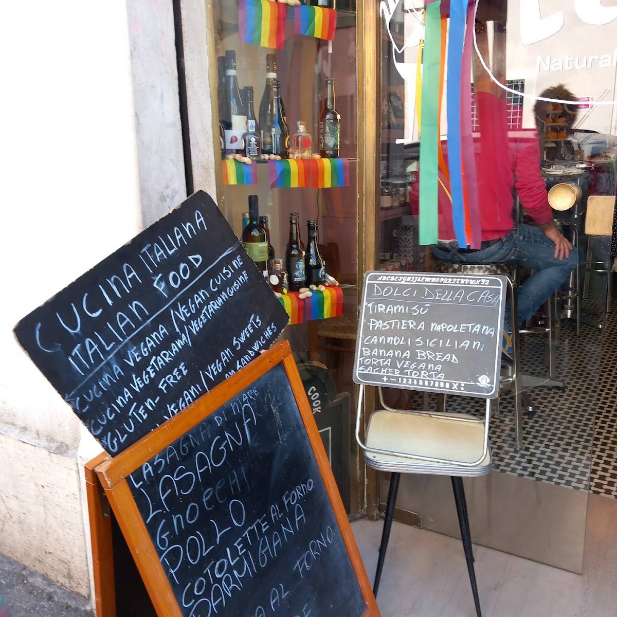 Menu at Lelé Natural Food cafe, Rome