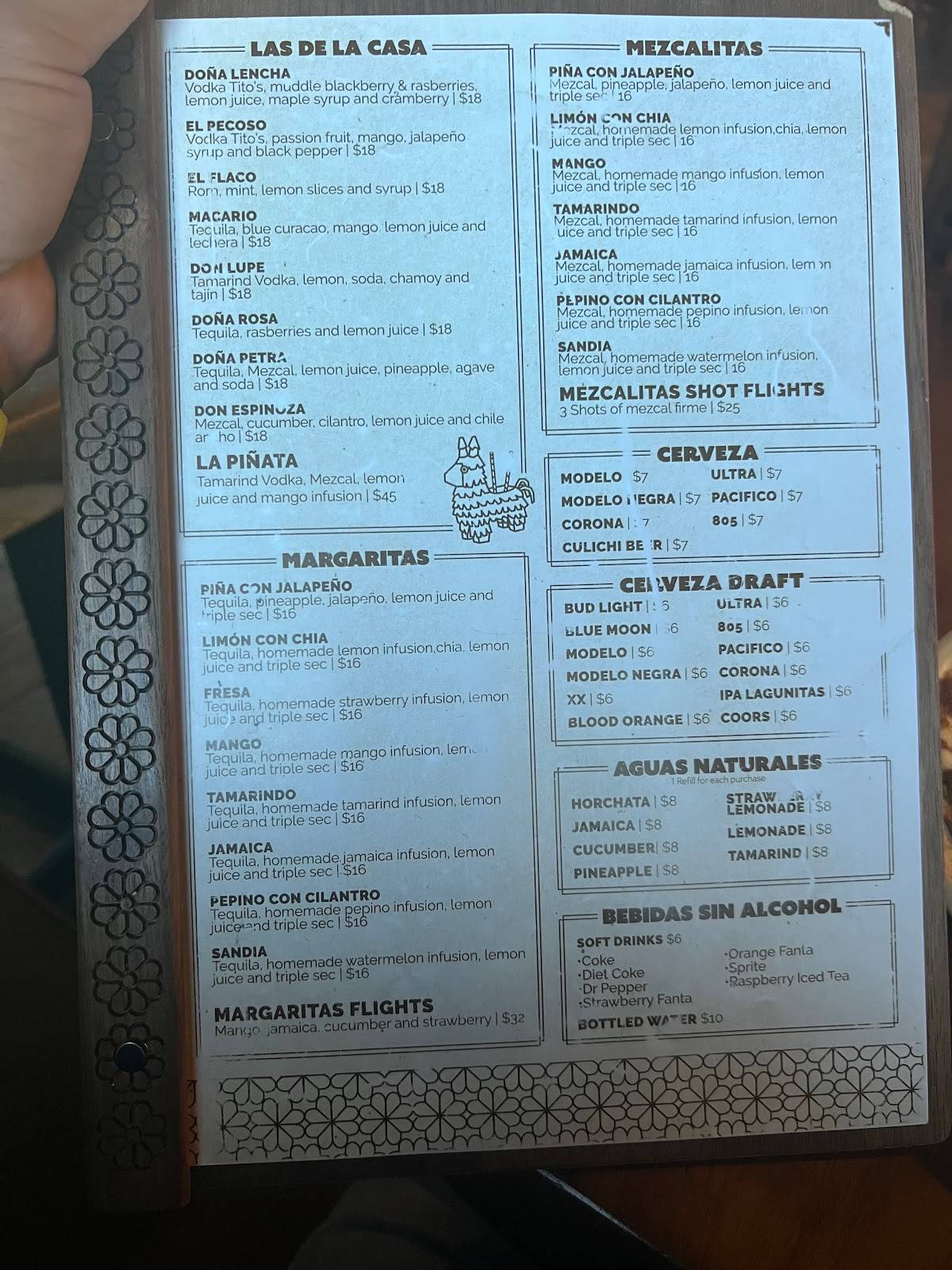 Menu at Los Amores de Julia restaurant, Hesperia
