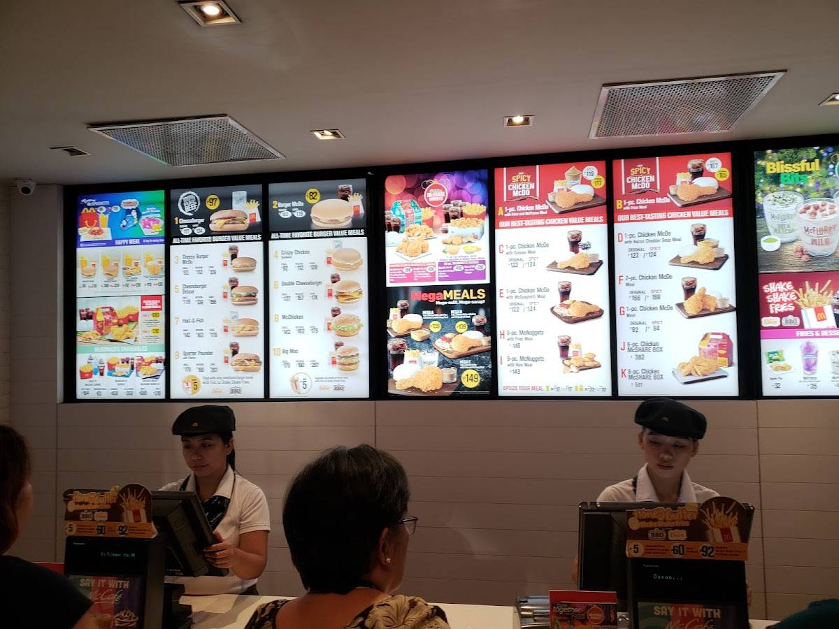 Carta del restaurante McDonald's KJC Compound, Dávao, 1