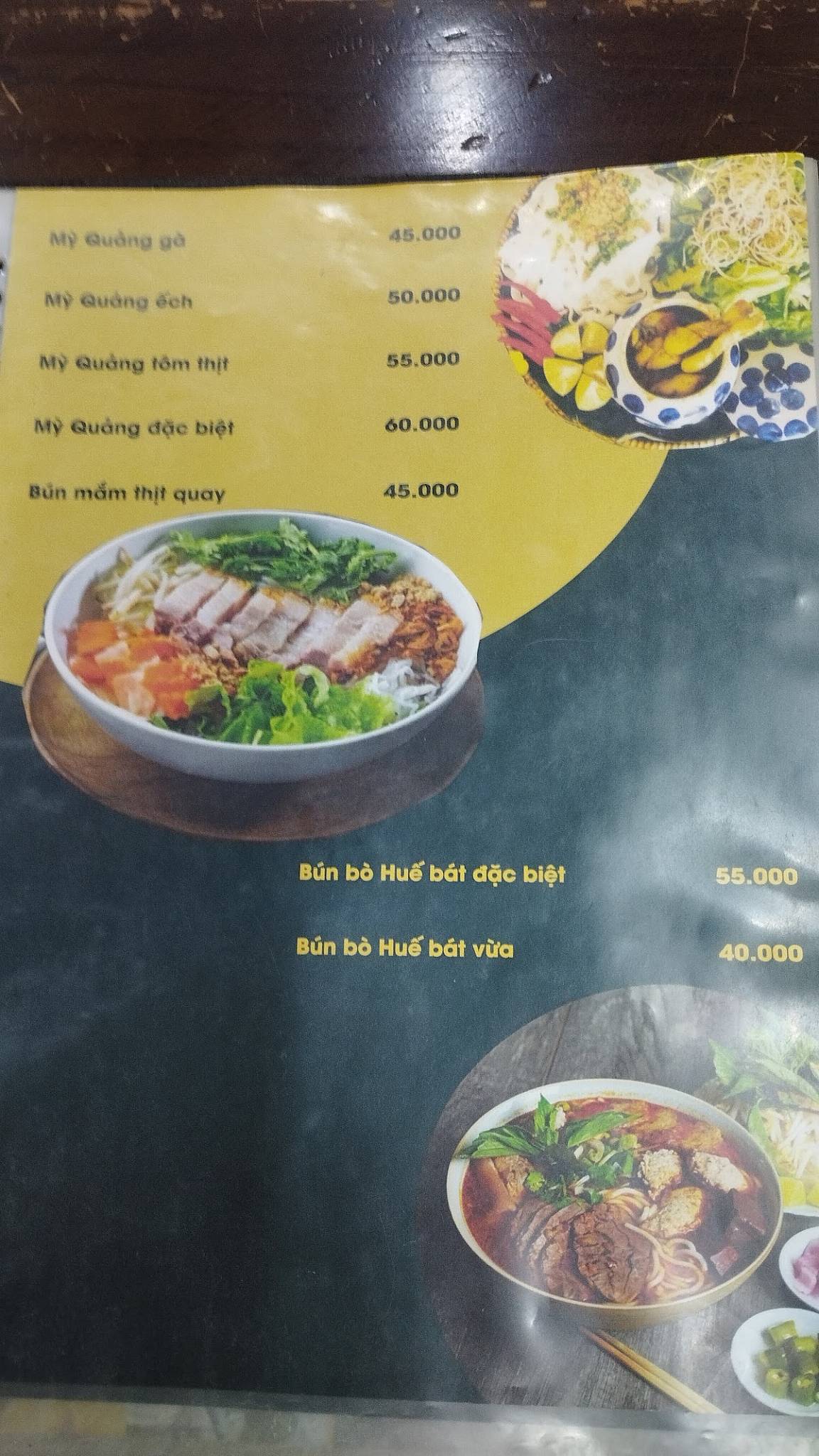Menu at Món ngon Vị Quảng restaurant, Hanoi