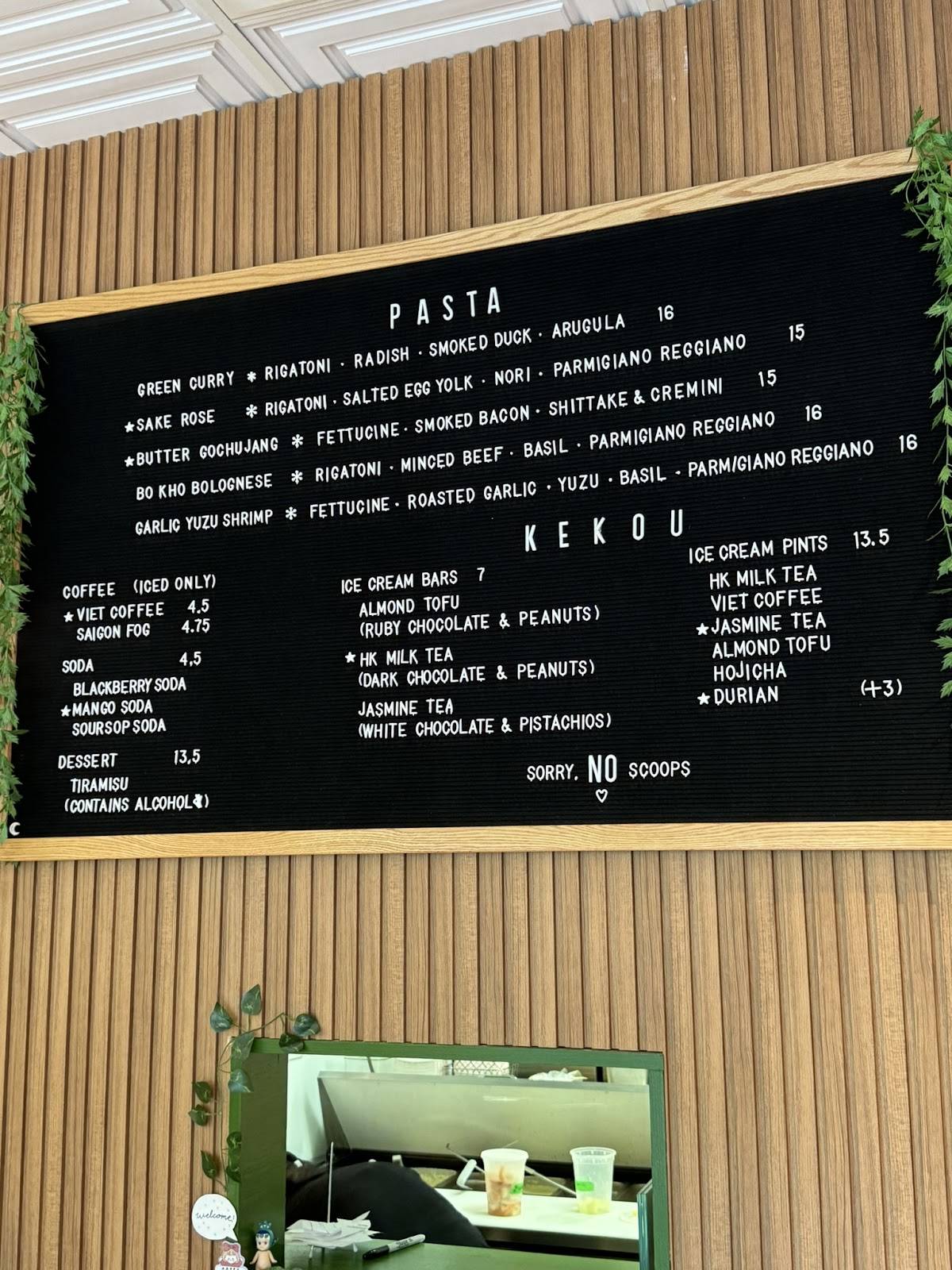 Menu au Moon Pasta restaurant, Markham