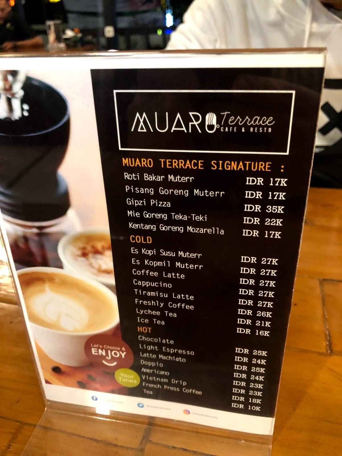 Menu at Muaro Terrace Cafe & Resto, Padang