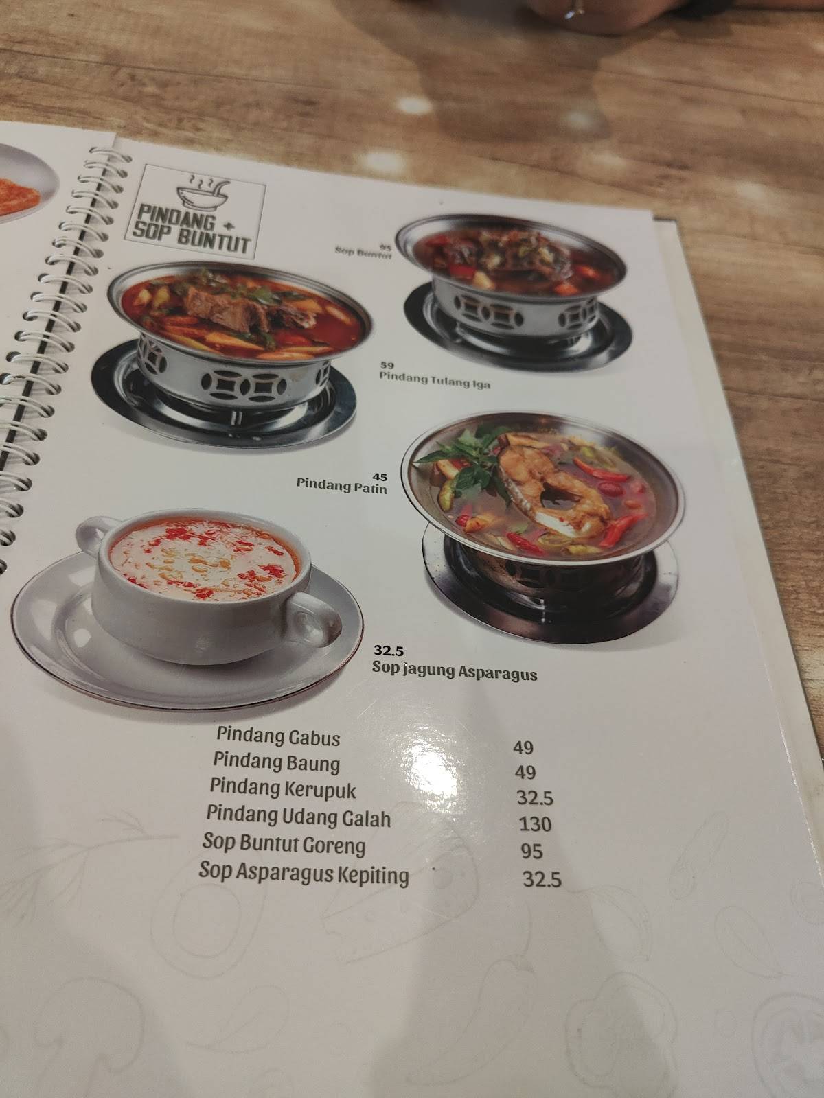 Menu at New Town Kopitiam restaurant, Palembang, Komp. Rajawali Center ...