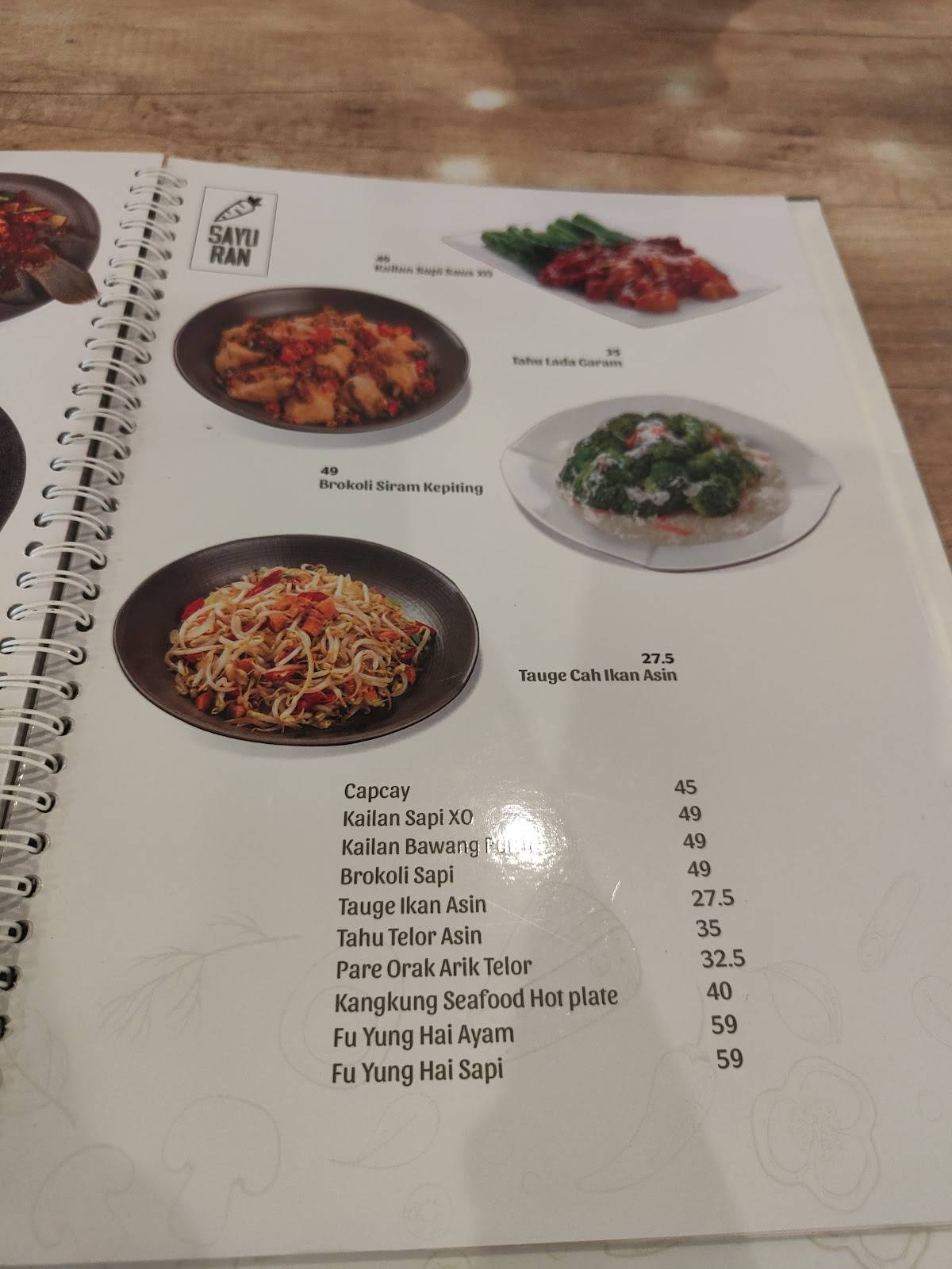 Menu at New Town Kopitiam restaurant, Palembang, Komp. Rajawali Center ...