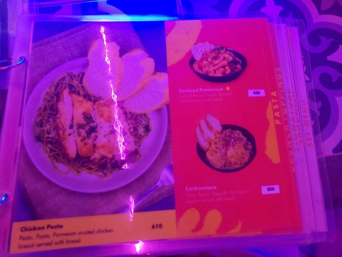 Menu at OM Boracay pub & bar, Malay, Station 2