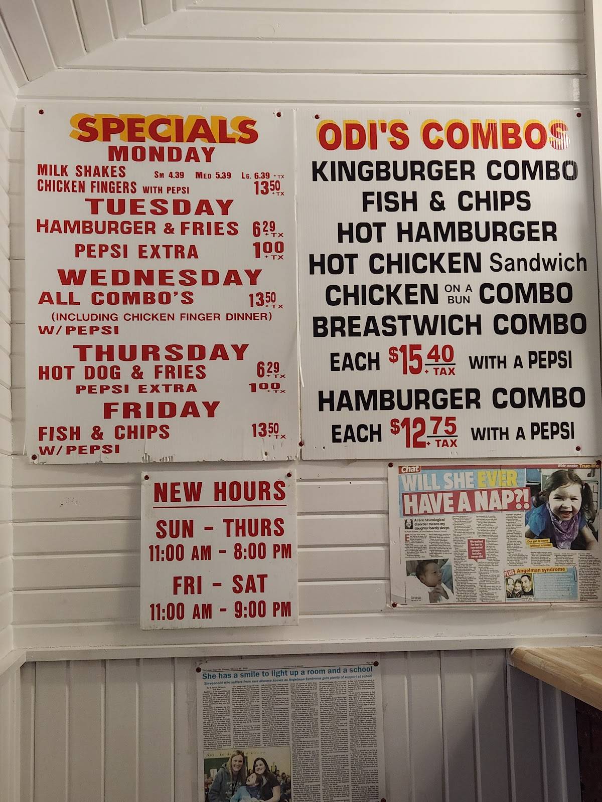 Menu au Odi's Kingburger Drive-In fast food, Renfrew