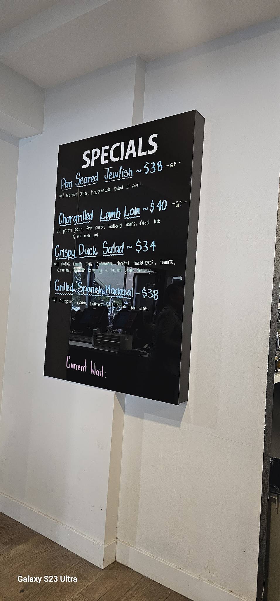 Menu at Pippi's At The Point Hotel pub & bar, Speers Point